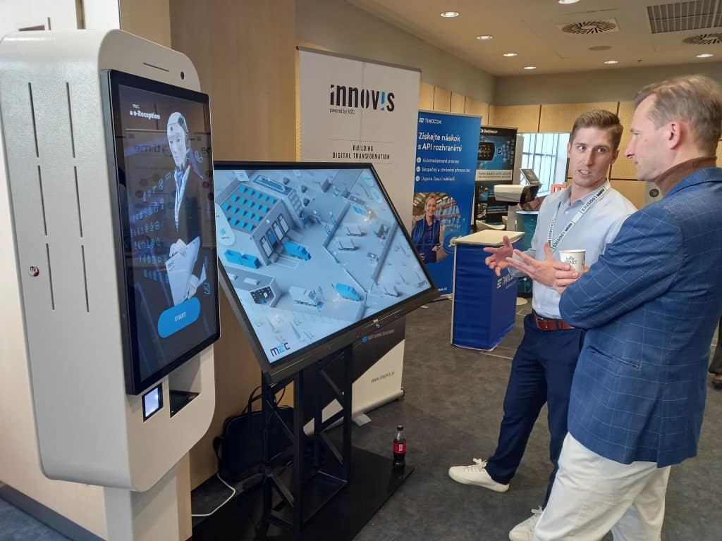 INNOVIS SHINES ON EASTLOG - Innovis